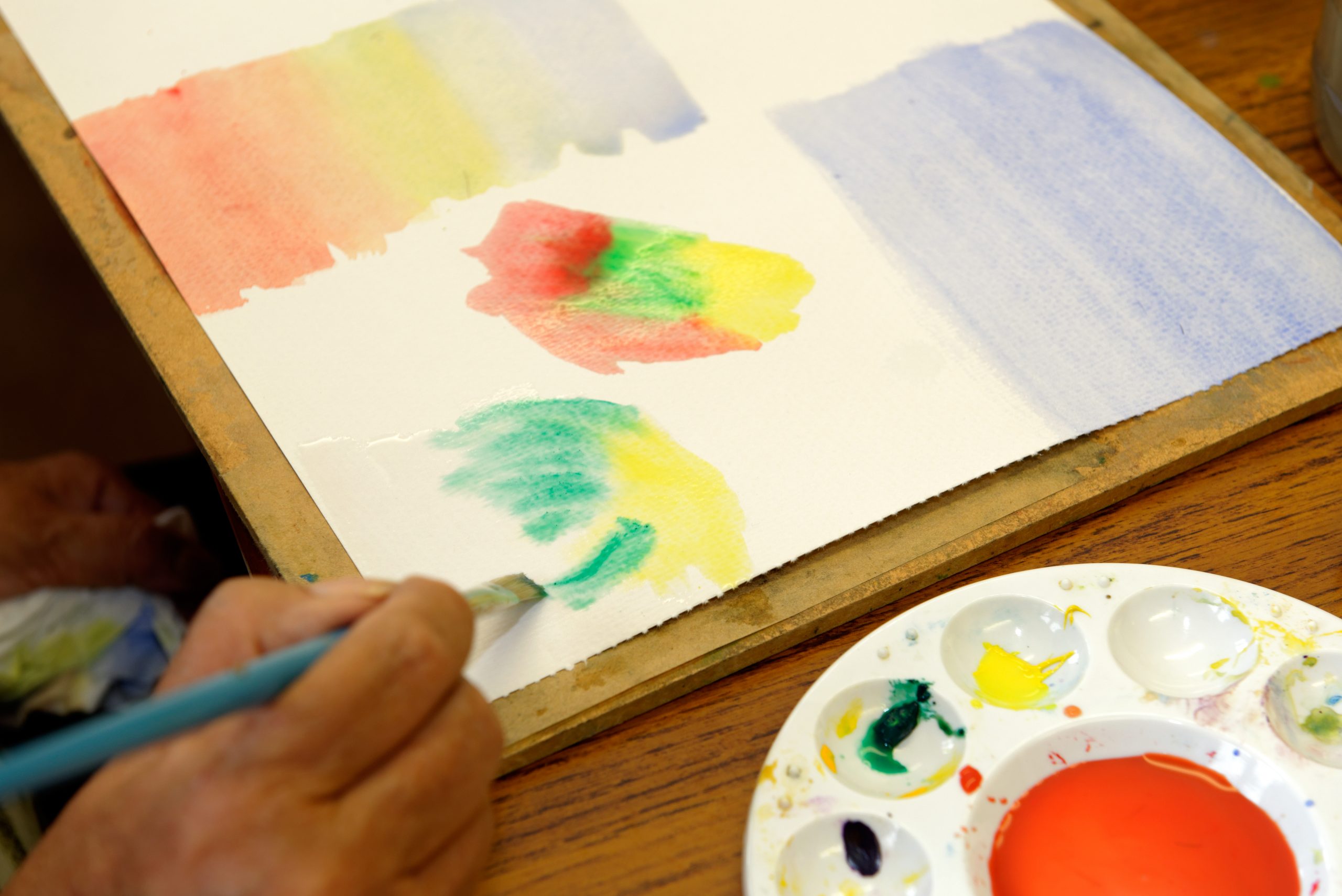 art therapy wellbeing - St Barnabas Hospice